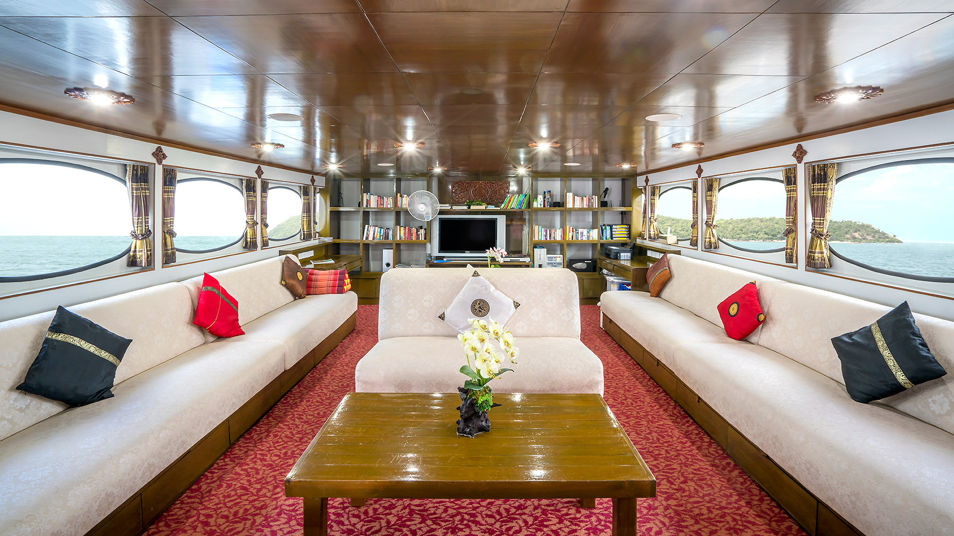 Thailand Liveaboard Diving Trips - Love Diving Phuket